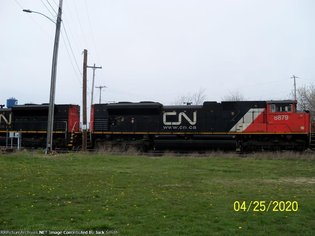 CN 8879